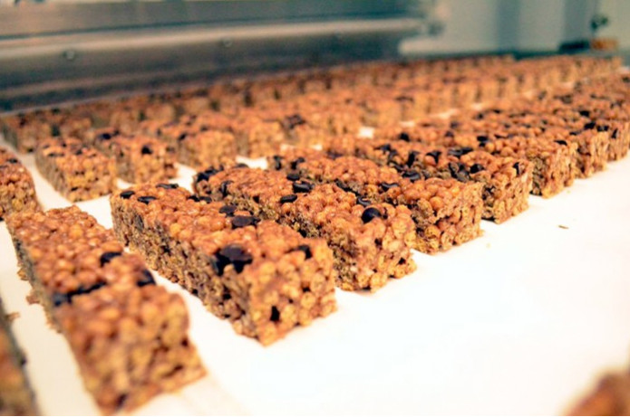 Papa Industrial Food Bar Press Machine / Hot Selling Food Bar Cutting ...